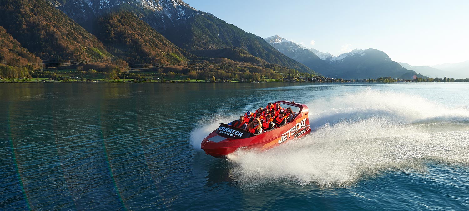 Jetboat Interlaken - Scenic Ride | swisstours.com